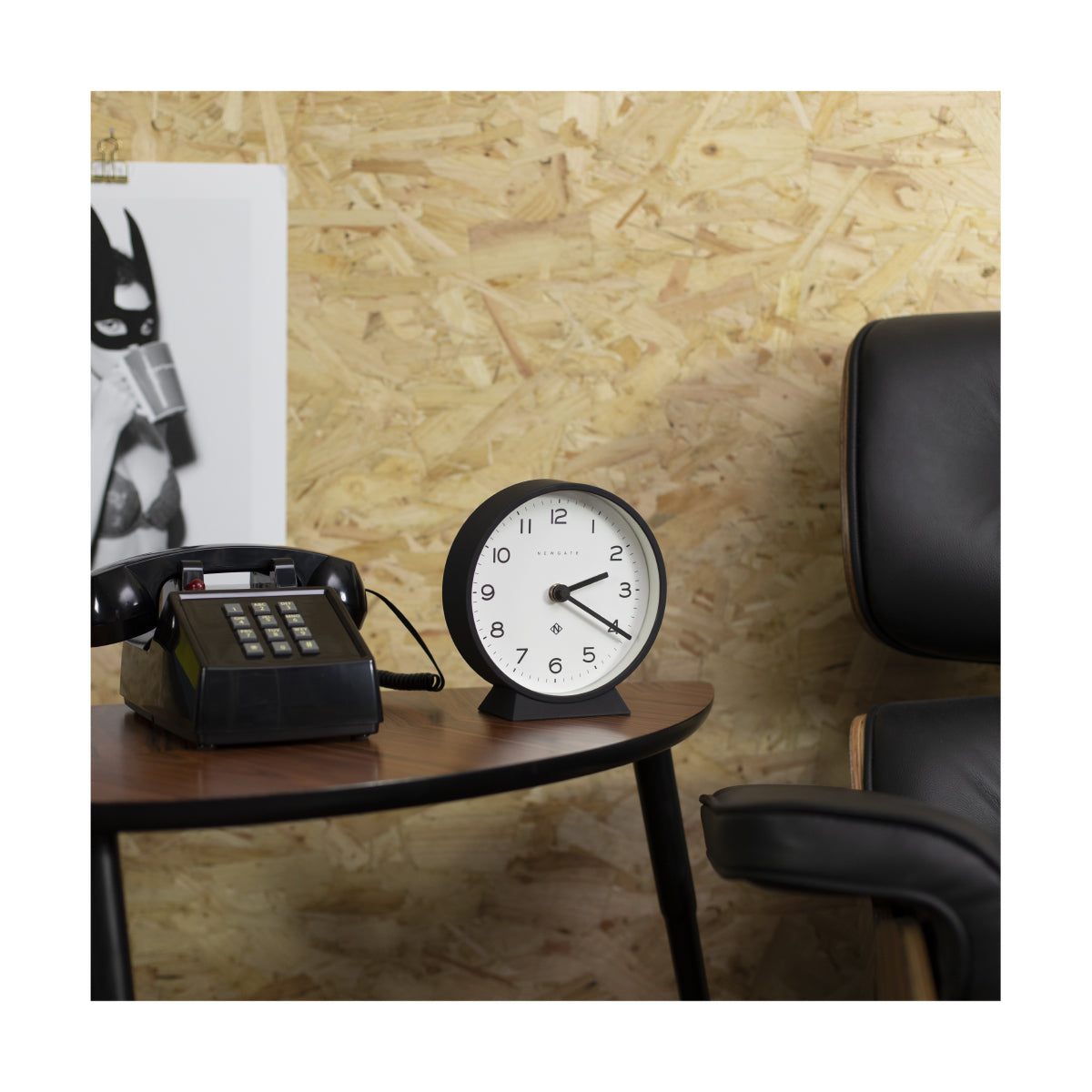 Newgate M Mantel Echo clock in black – Newgate World