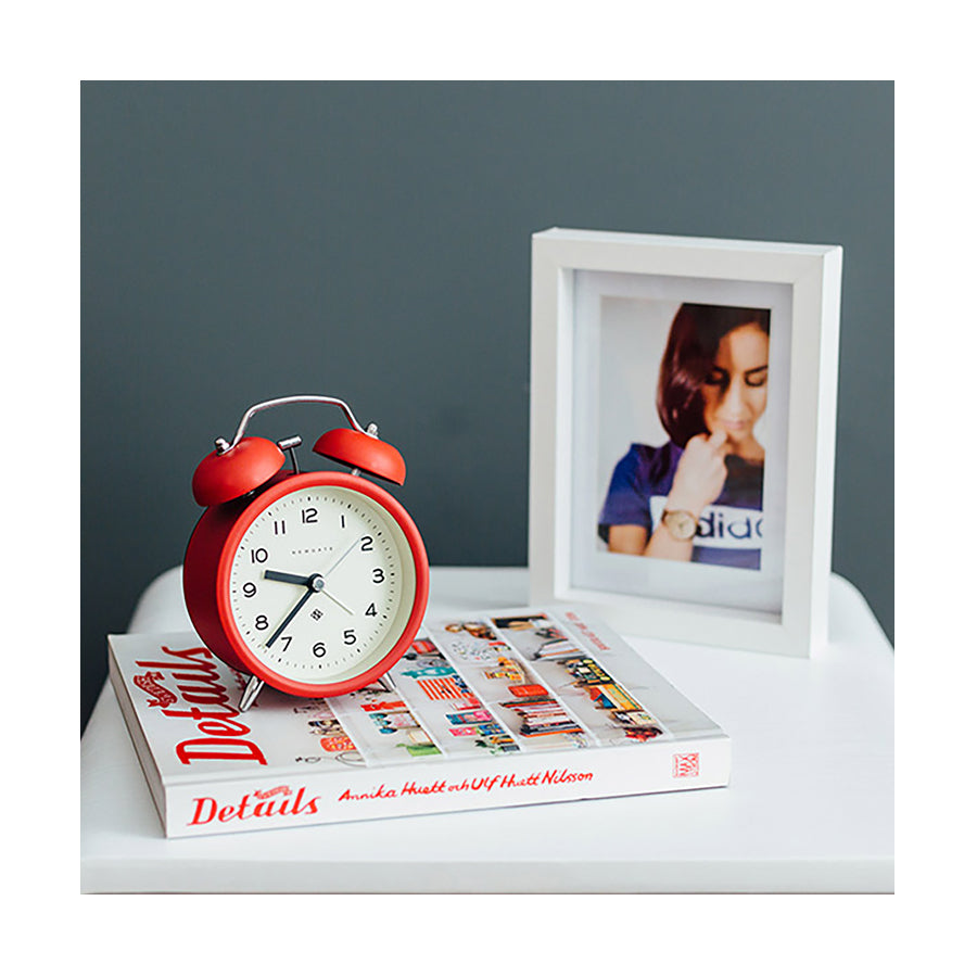 Newgate Echo alarm clock in red – Newgate World